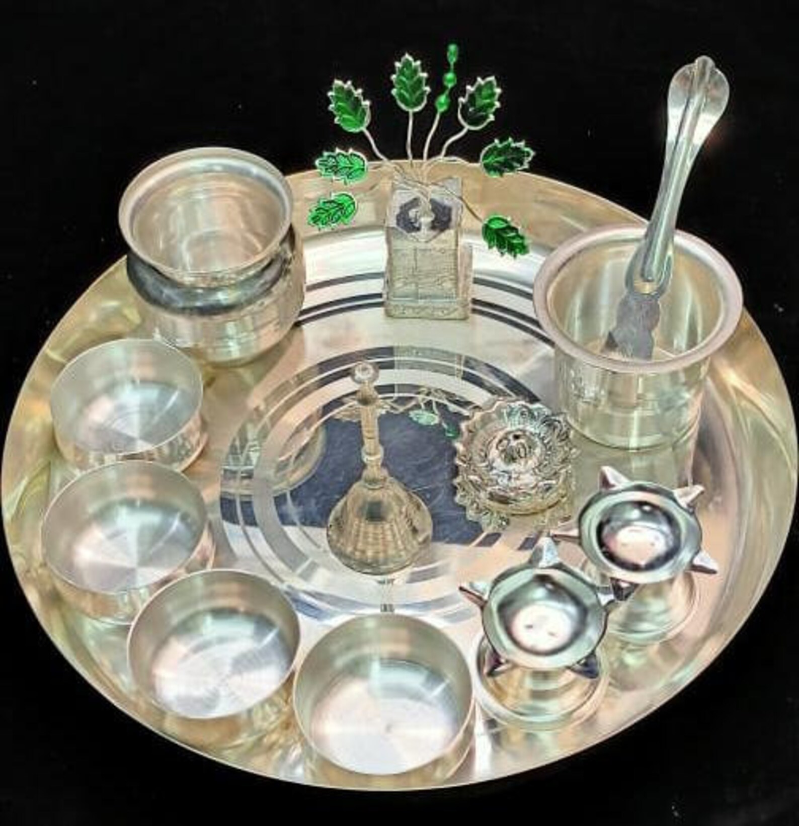 German Silver-pooja Thaali-thaal Set|diya-tray-bowls-plate-chowki-bell ...
