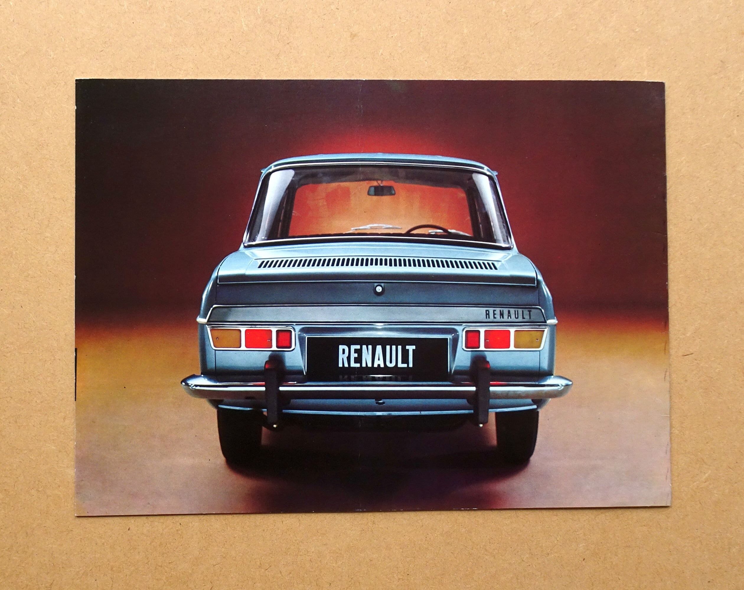Renault 1100 Car Brochure Dated 1967 Renault 10 Automatic Gearbox Disc ...