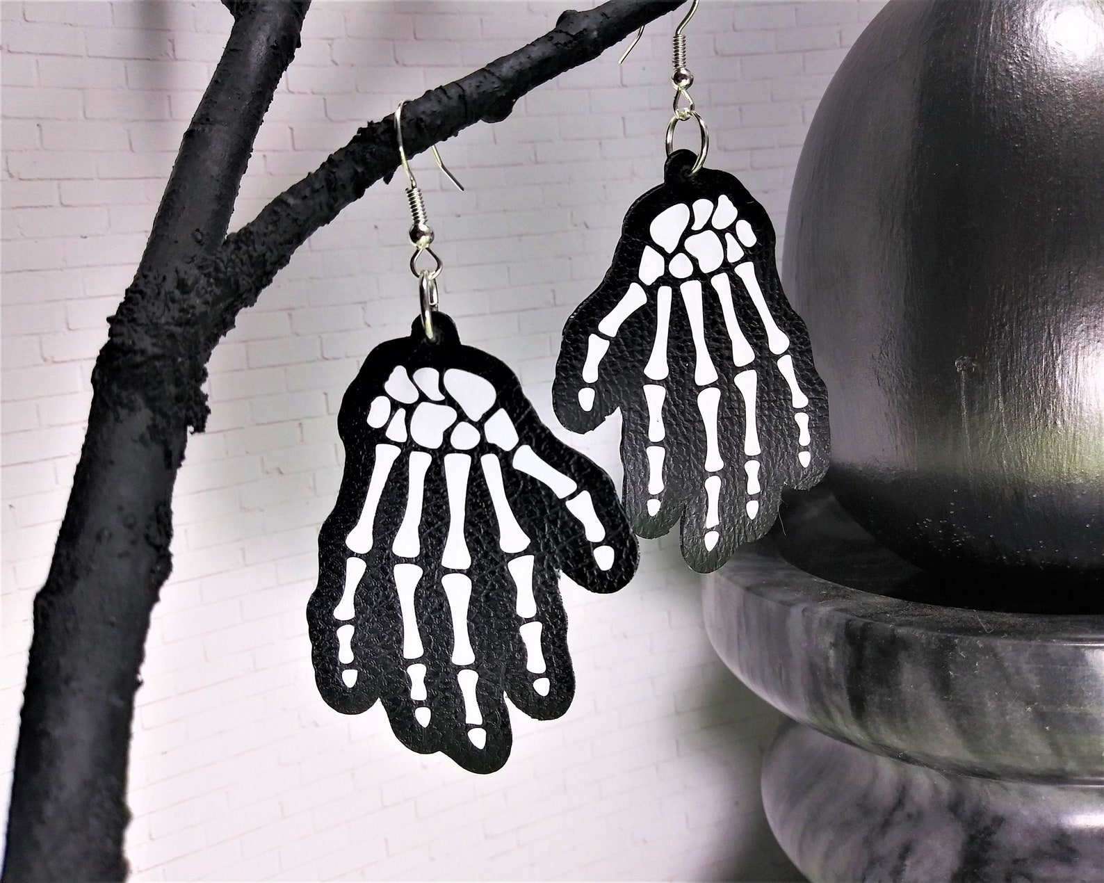 Creepy Cute Pastel Goth Skeleton Hand - Etsy