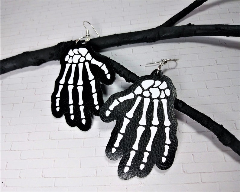 Creepy Cute Pastel Goth Skeleton Hand - Etsy