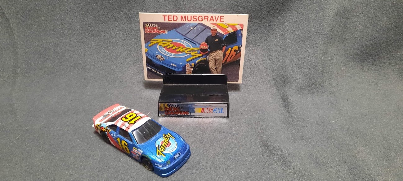 NASCAR - TED MUSGRAVE #16- 1:64 Diecast Car & Racecard W/stand - Etsy
