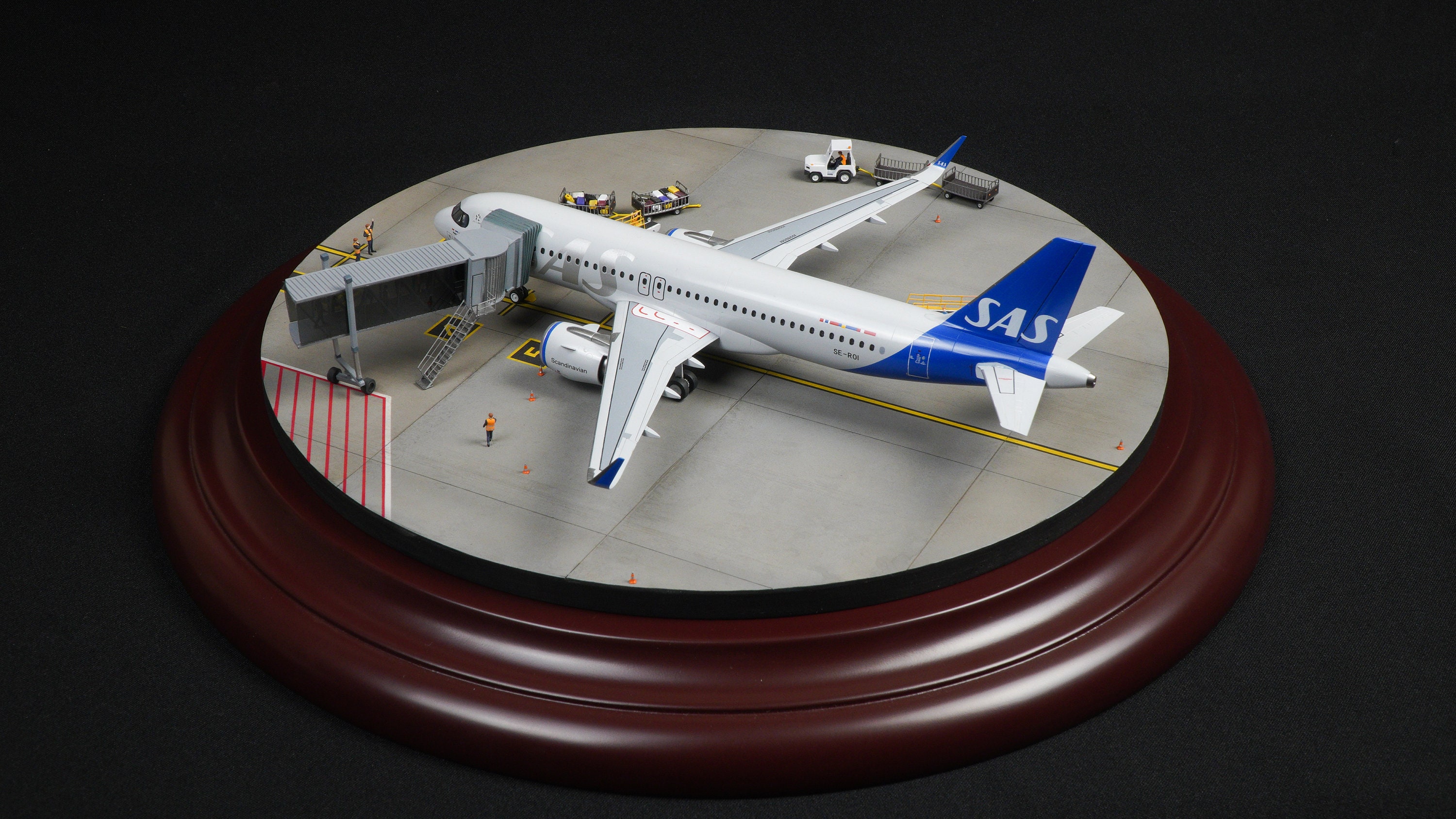Aircraft Diorama Set 1/144 3D Model for Print STL - Etsy