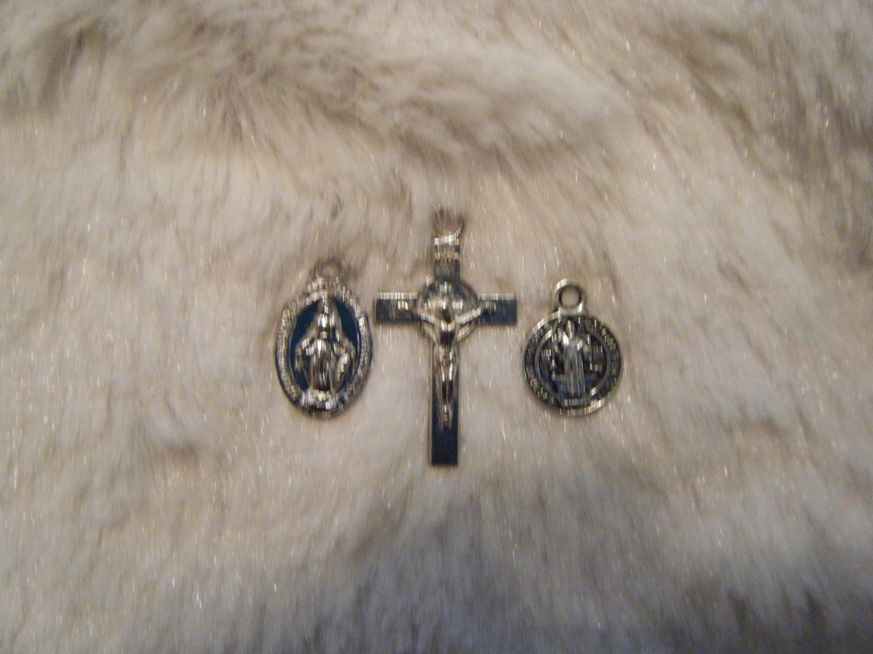 St. Raphael the Archangel and St. Michael the Archangel Brown Scapular ...