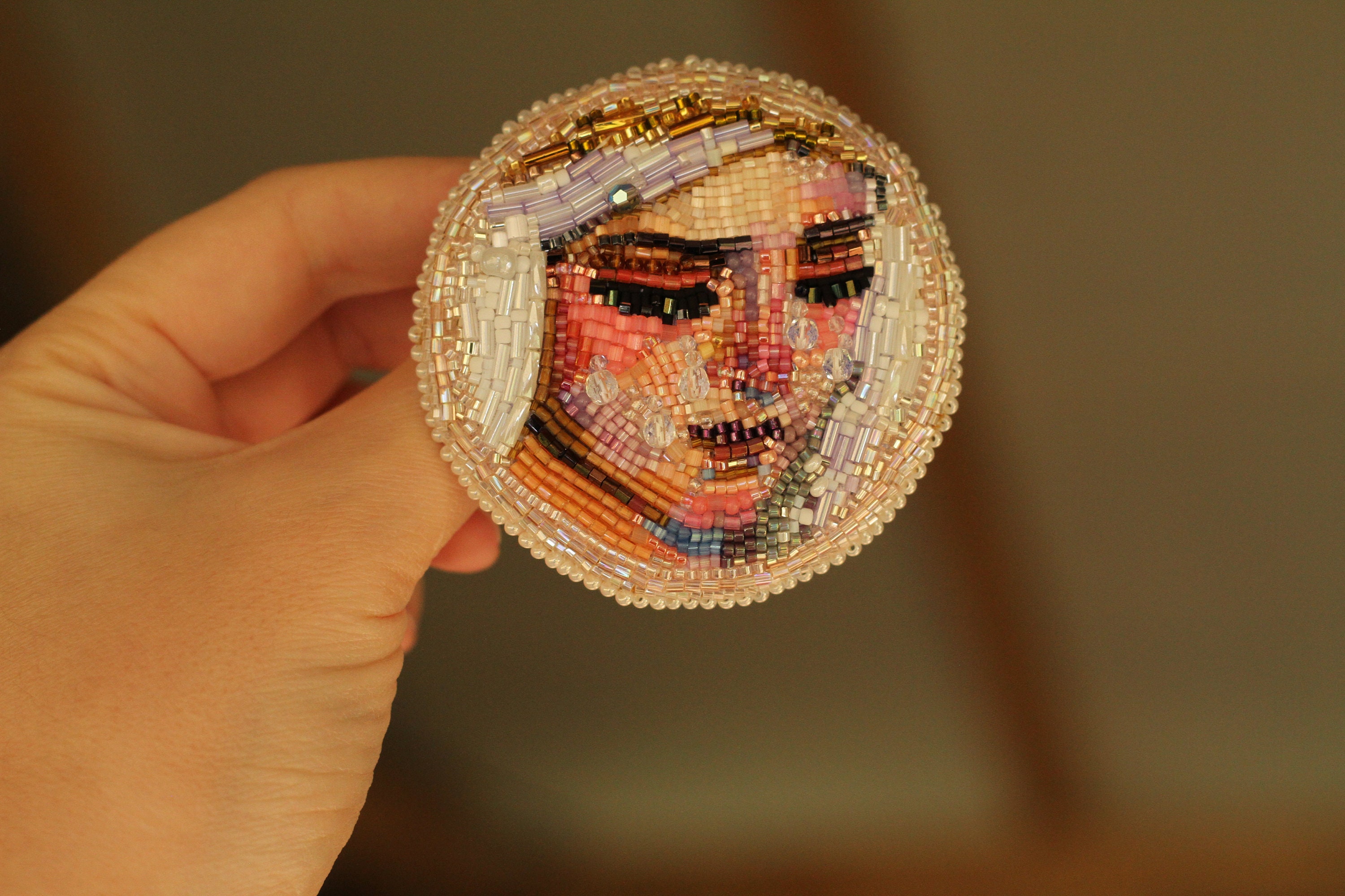Beaded Portrait Brooch, Virgin Mary Embroidery, Virgin Mary, Virgin ...