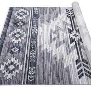 Southwestern 2x3 Rug Navajo Native American Inspired Modern Faded ...