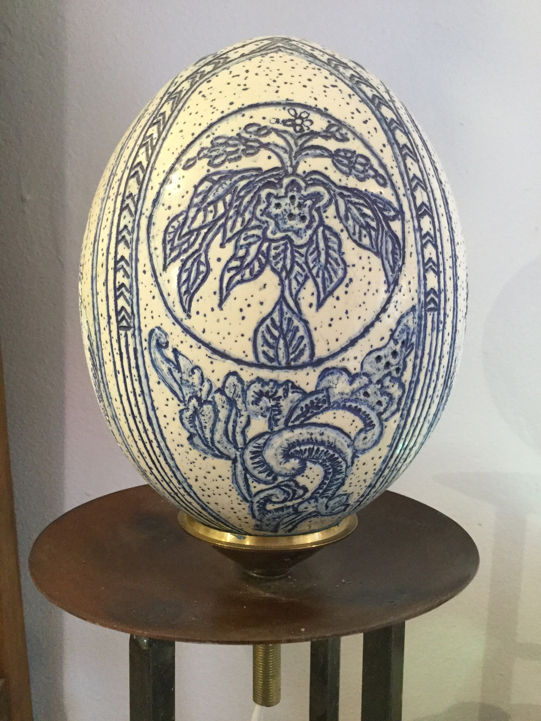 Rzeźba z jaja strusia o świętej geometrii - Etsy Polska