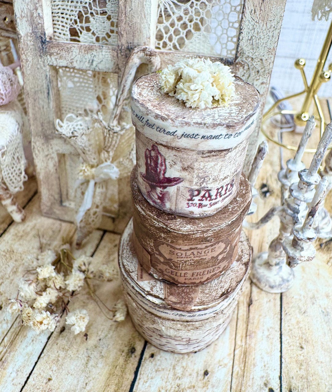 Miniature Hat Boxes Set | Beige Shabby Chic Dollhouse Decor 1:12 - Etsy ...