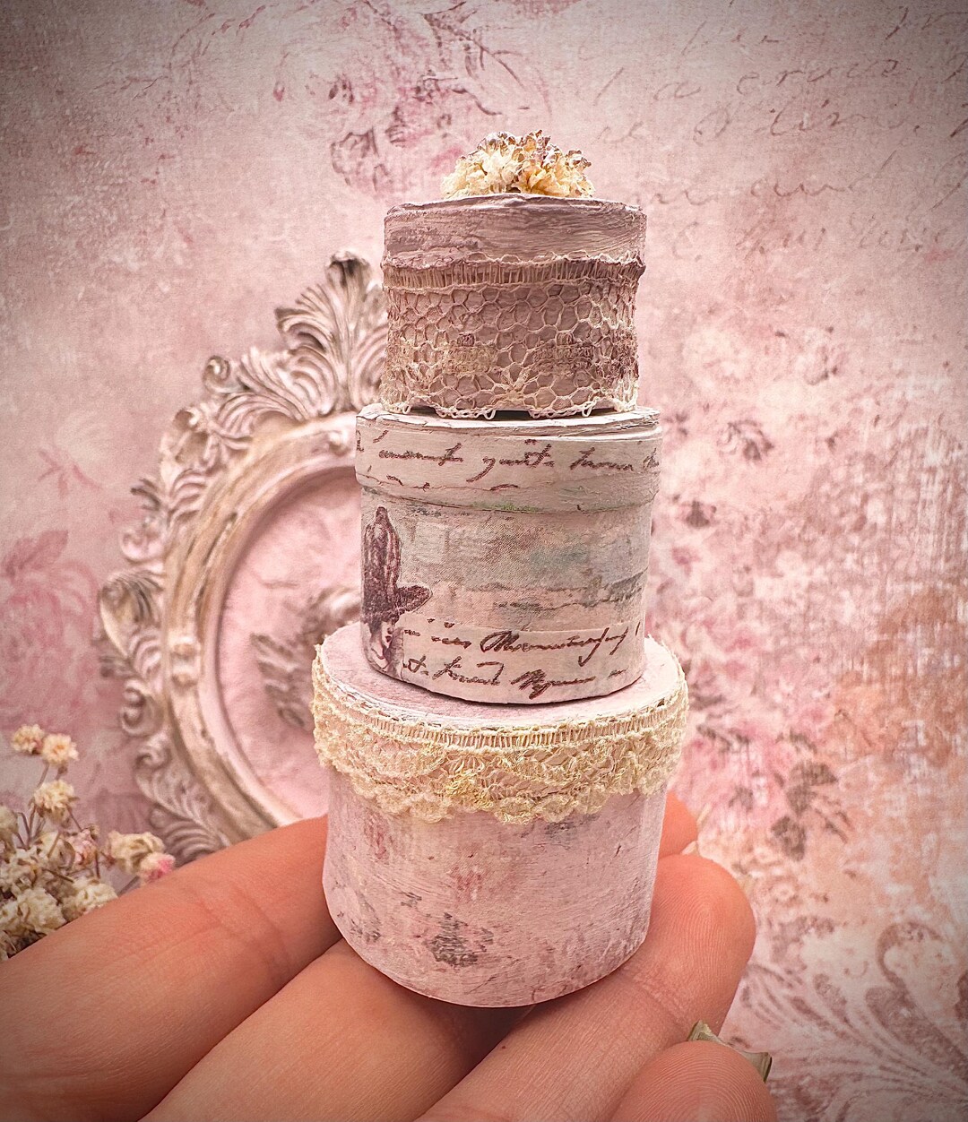 Pink Miniature Hat Boxes - Victorian Shabby Chic Dollhouse Decor 1:12 ...