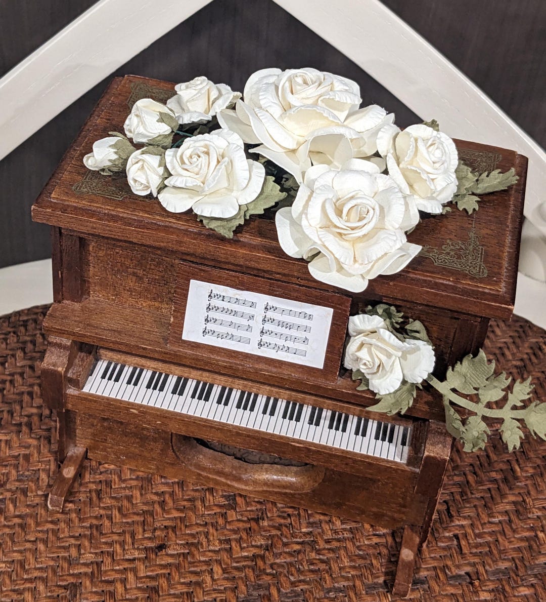 Musical Vintage Mini Piano 1:12｜miniature Vintage Dollhouse Furniture ...