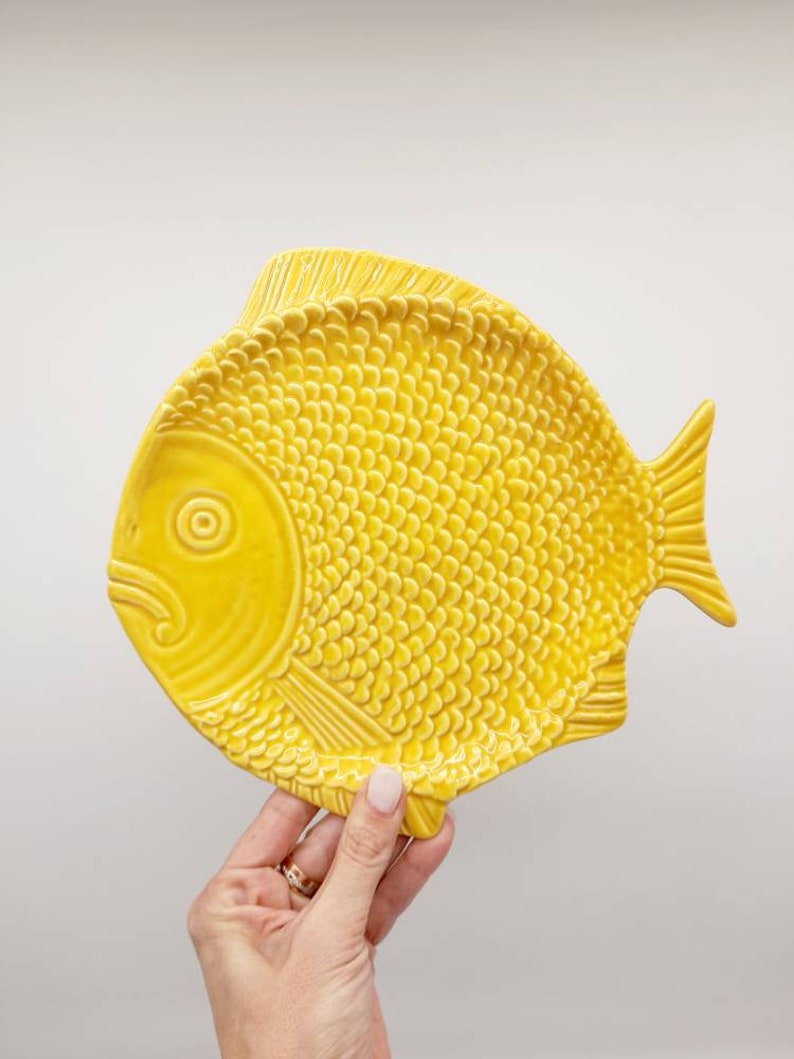 Set of 2 Fish Plates 22 Cm Handmade in Portugal. - Etsy