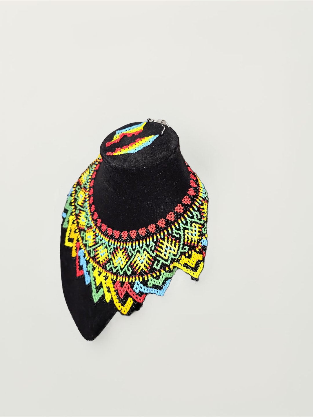 Shuar/kichwas Handmade Necklace & Earrings - Fair Trade - Etsy