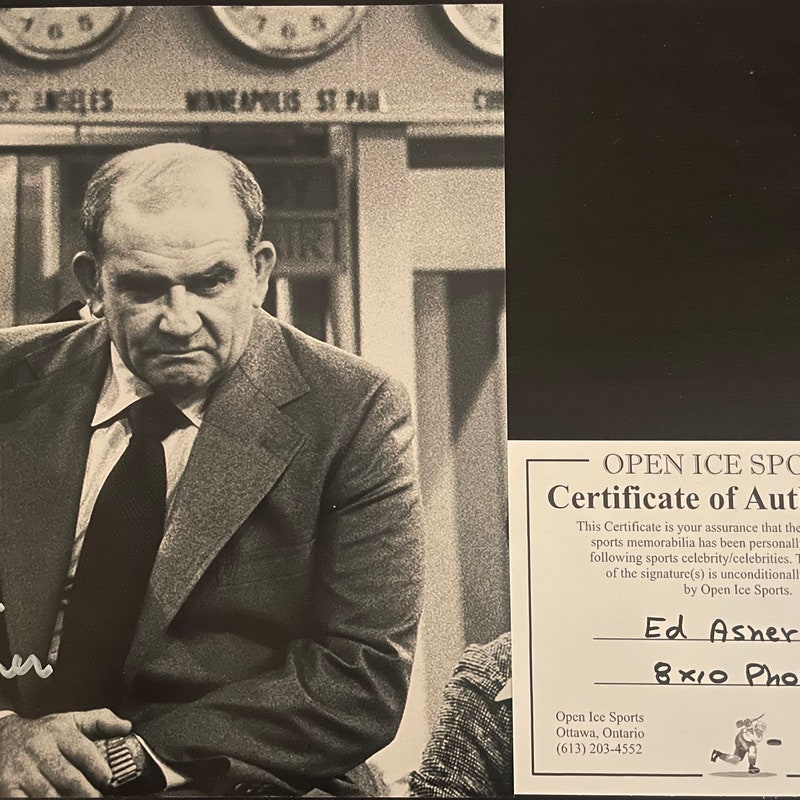 Mary Tyler Moore Autograph - Etsy