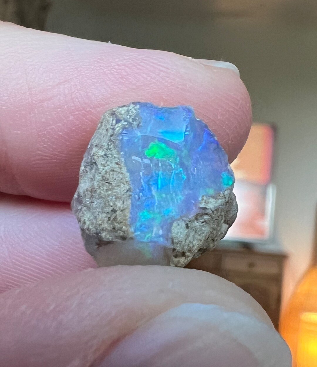 Top Neon Colour Reflect 10.5 Crt Stunning Welo Opal With Top Neon ...