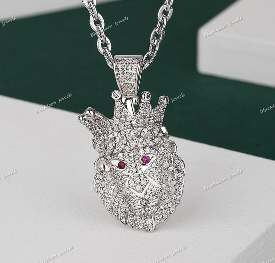 Hip Hop Iced Out Crown Lion King Pendant VVS Moissanite 925 Sterling ...