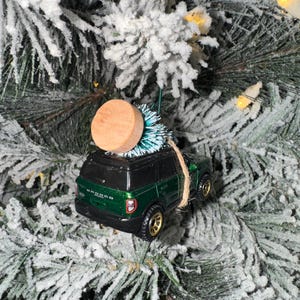 Ford Bronco Sport Green Carrying Christmas Tree Christmas Ornament Hot ...