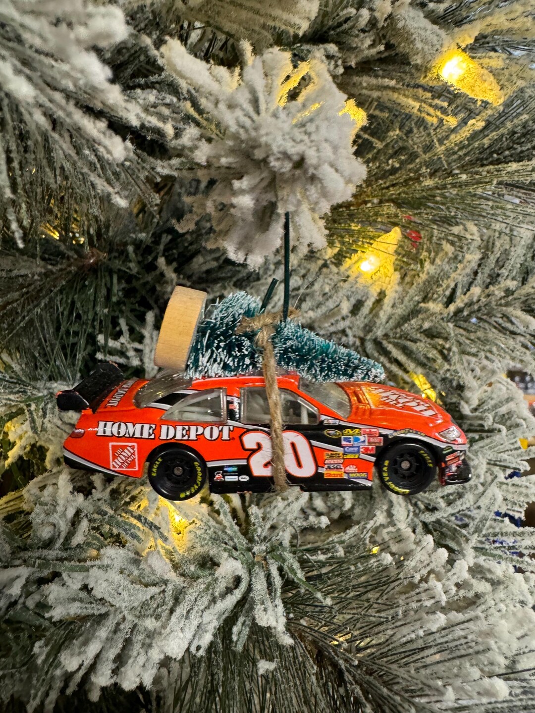 Tony Stewart NASCAR #20 Carrying Christmas Tree Christmas Ornament Hot ...