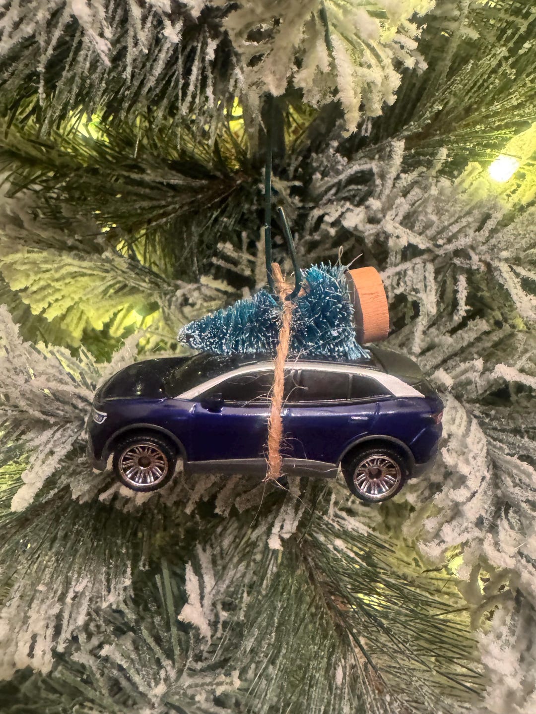 VW ID.4 EV Blue Carrying Christmas Tree Christmas Ornament Hot Wheel ...