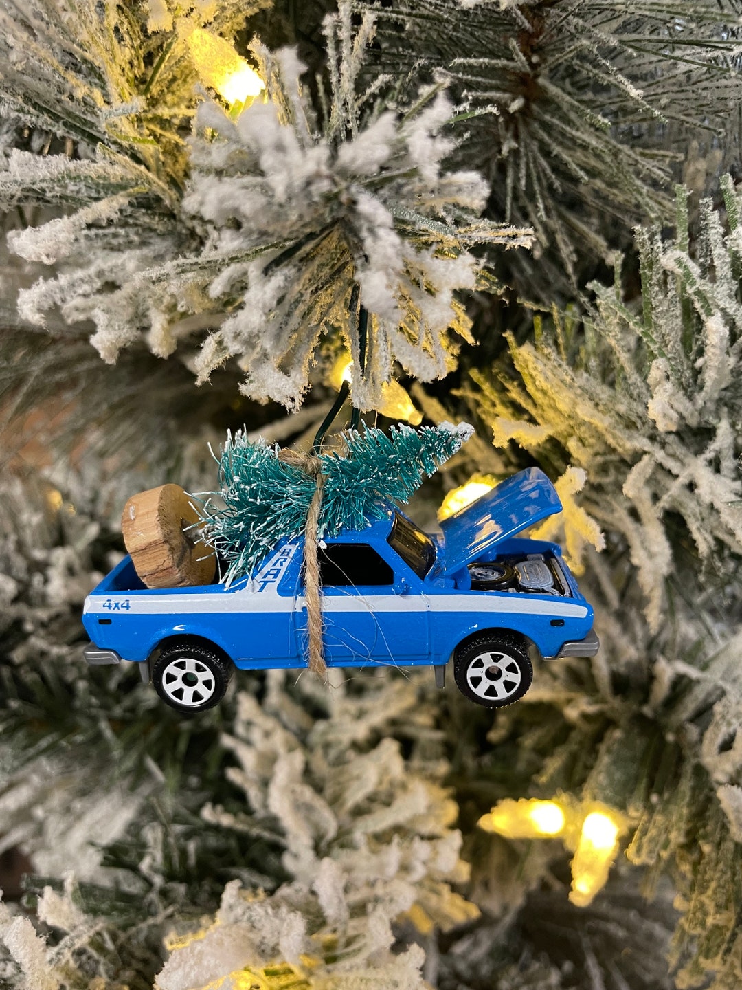 Subaru Forester Red Carrying Christmas Tree Christmas Ornament Hot ...