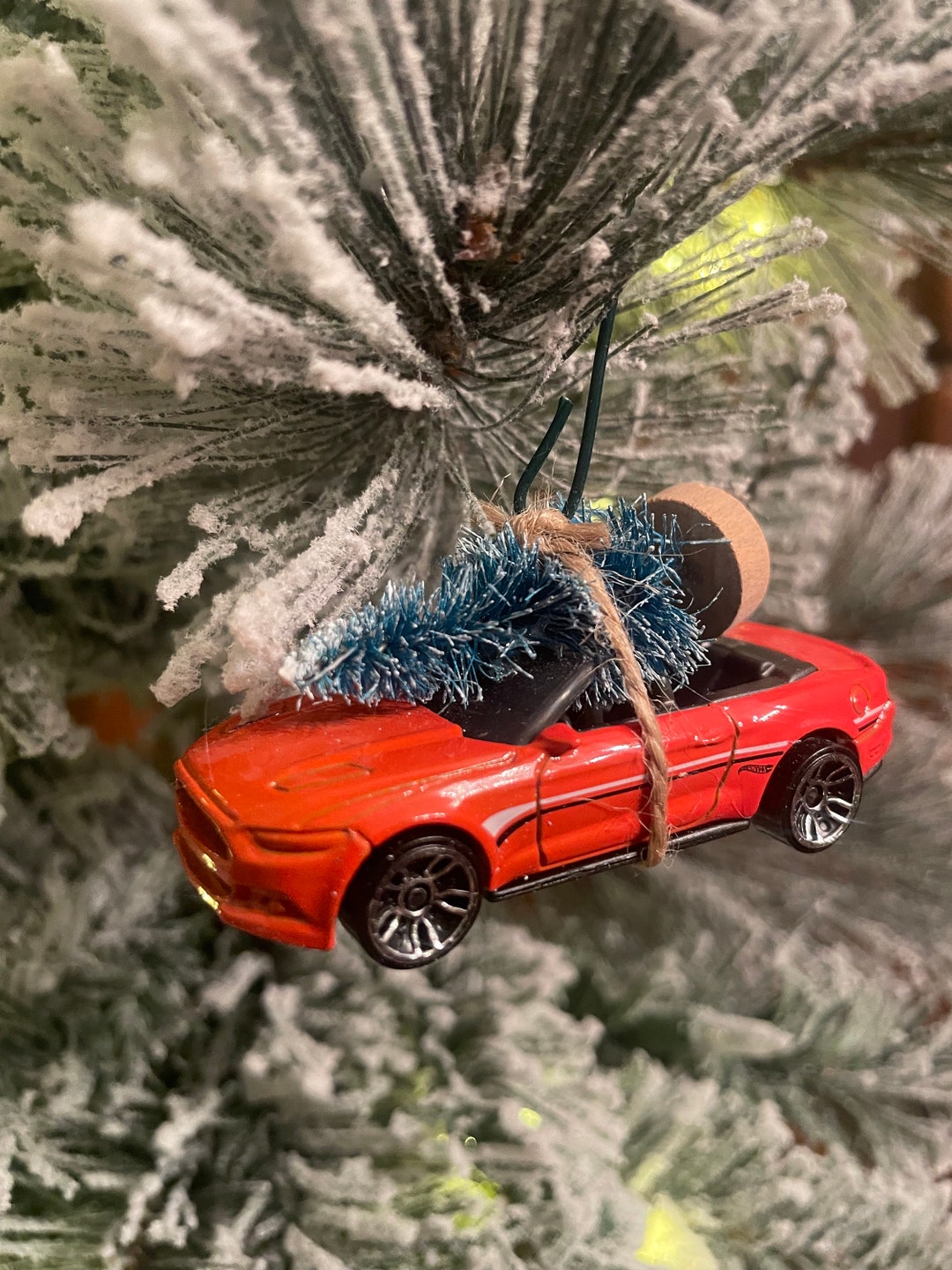 Ford Mustang GT Orange Convertable Carrying Christmas Tree Christmas ...