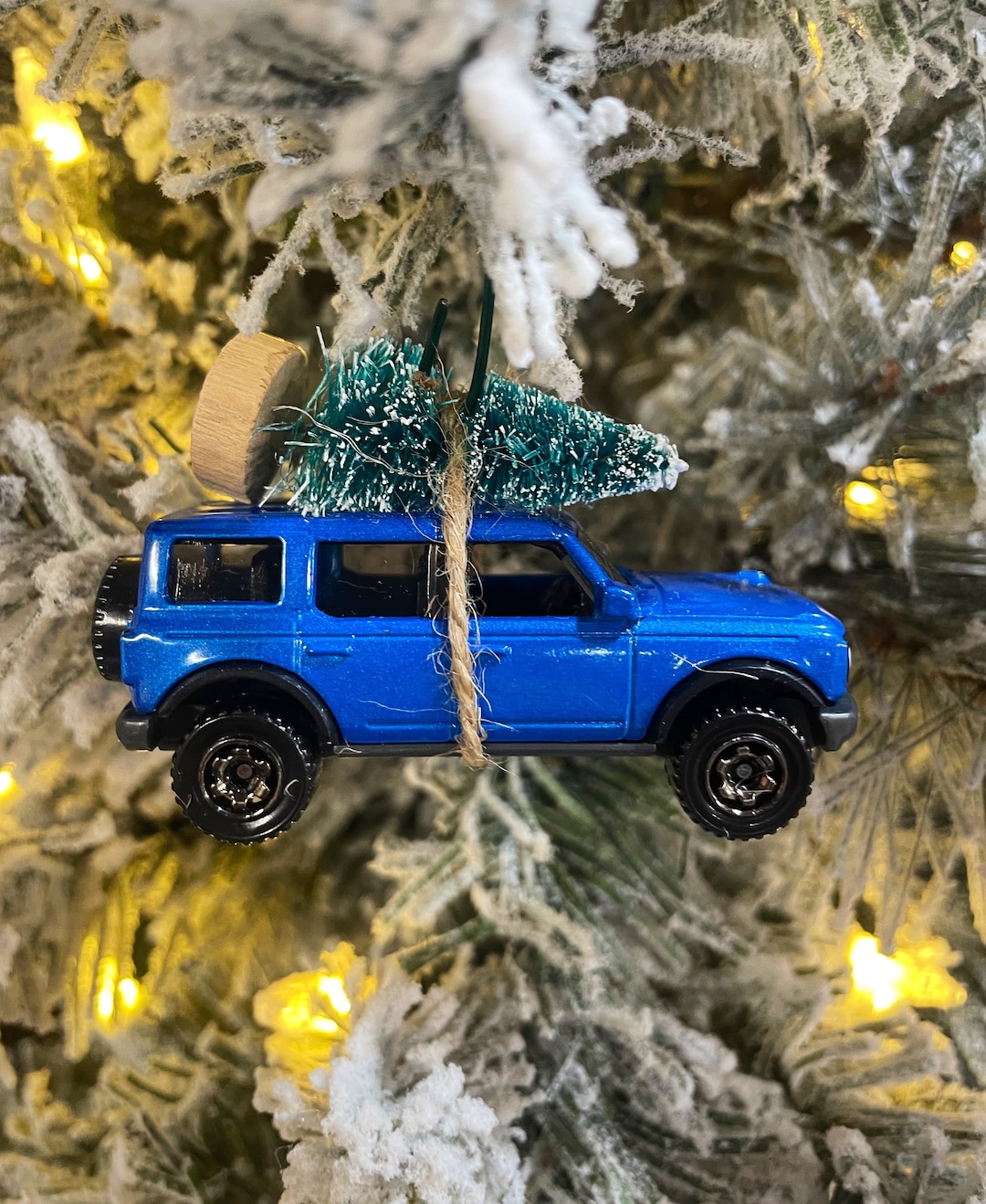 Ford Bronco Blue 4D Carrying Christmas Tree Christmas Ornament Hot ...