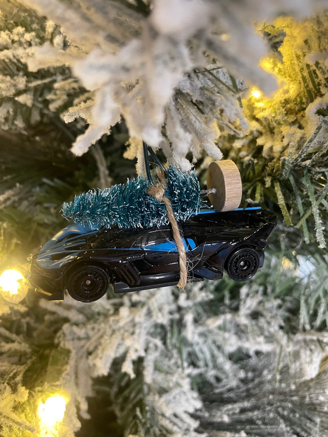 Bugatti Bolide Black Carrying Christmas Tree Christmas Ornament Hot ...