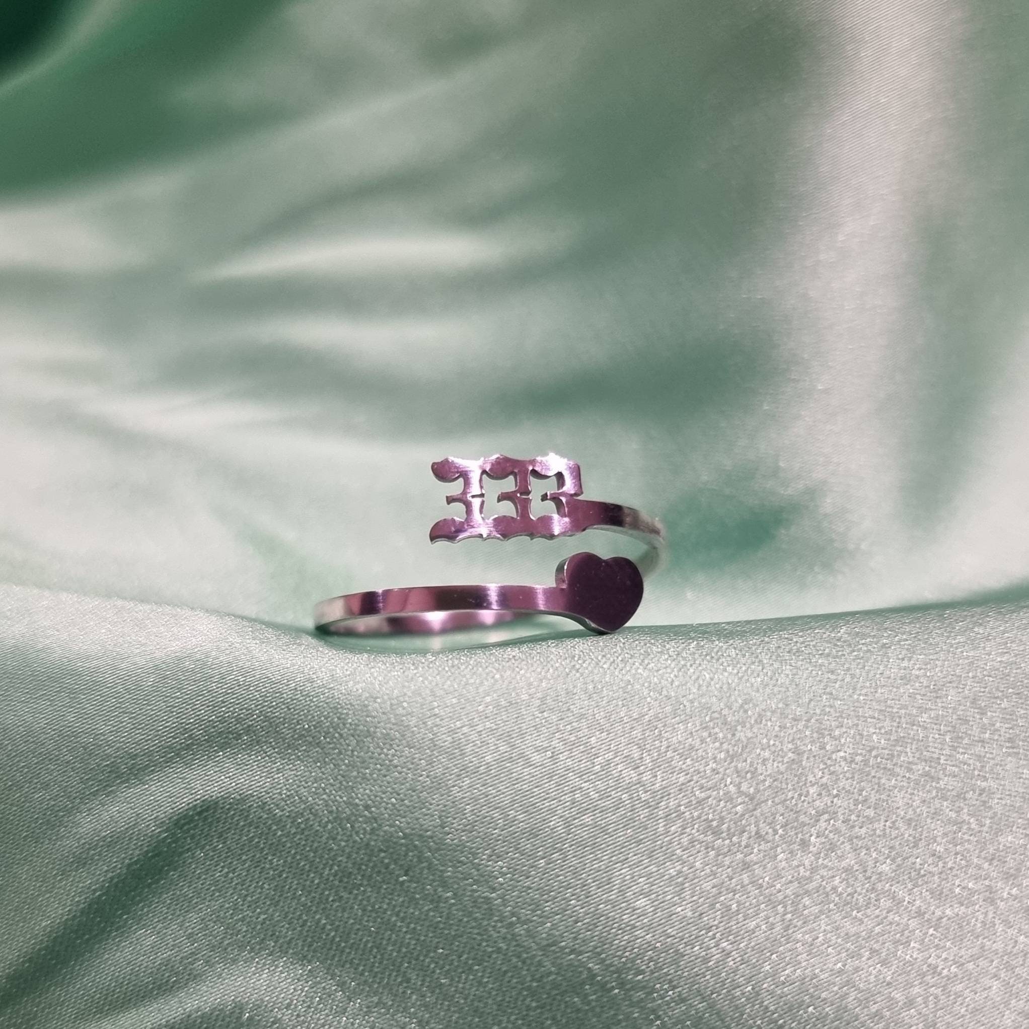 Angel Number 333 Ring - Etsy