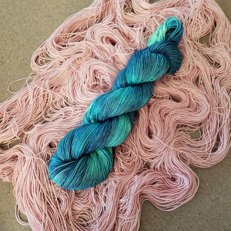 Dusty Rose Hand Dyed Variegated Yarn Superwash Merino - Etsy