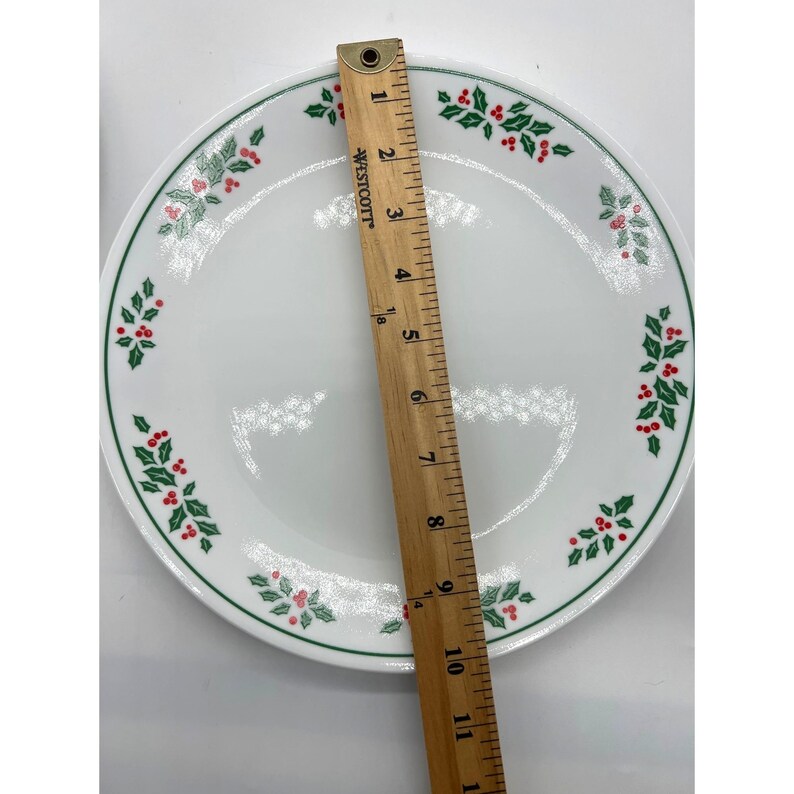 Vintage 1970's Corelle Winter Holly Days Dishes 12 Pieces Corning ...