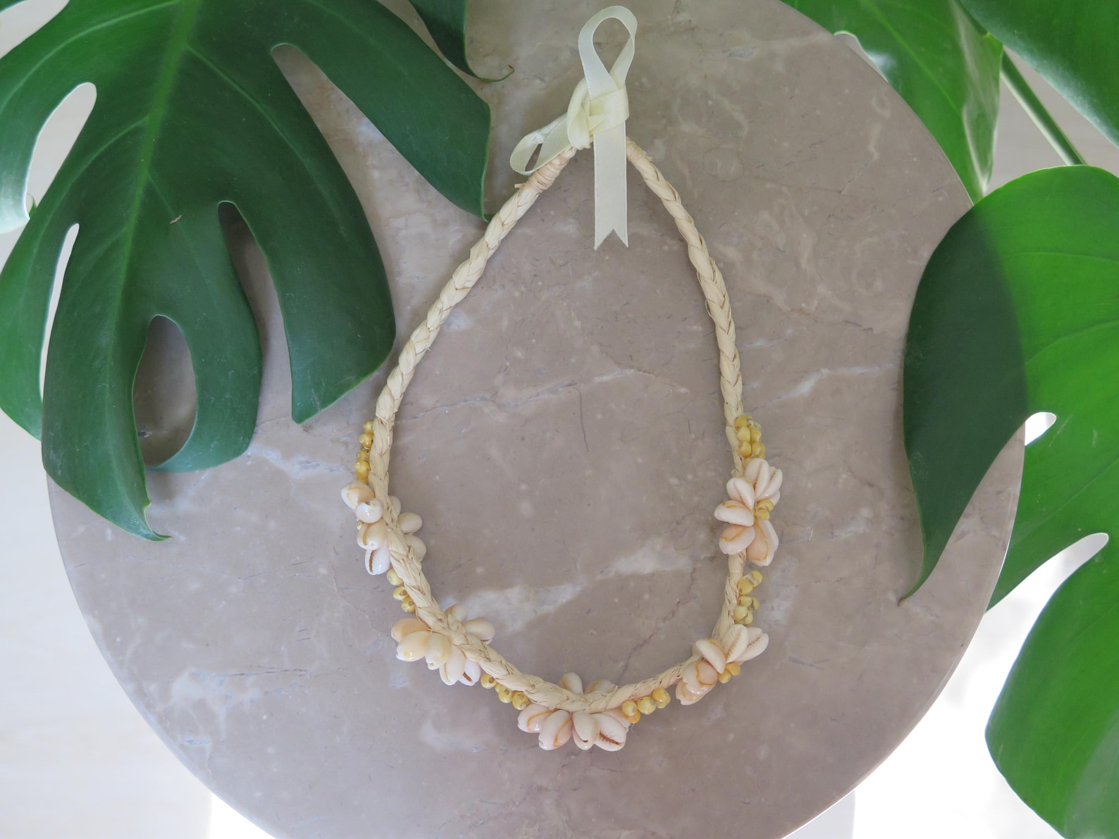 Hawaiian Jewelry Pink Sigay (cowry) Shell W/ Yellow Mongo Raffia ...