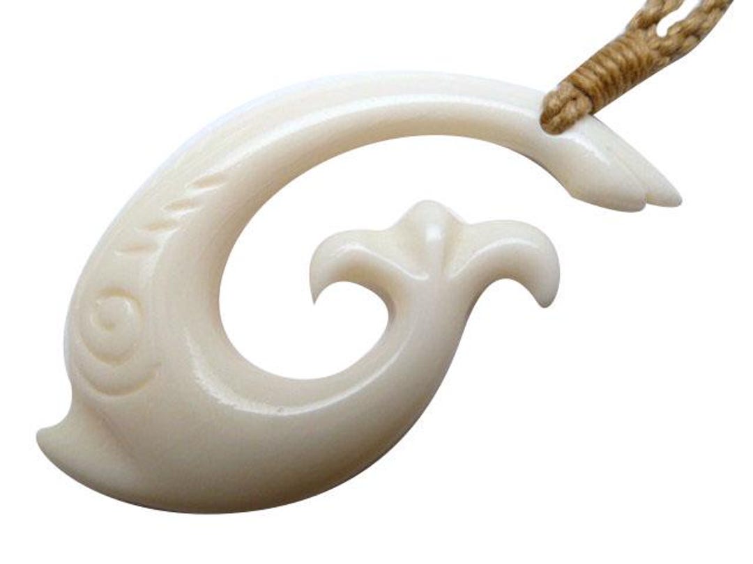 Hawaiian Jewelry Maori Hei Matau Fish Hook Whale Tail Buffalo Bone ...