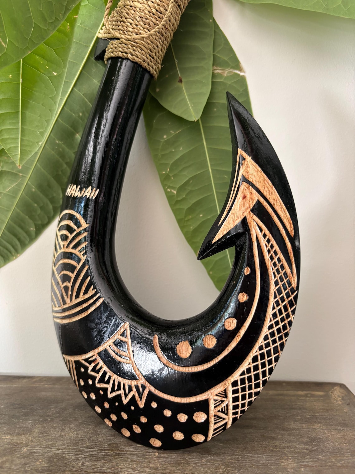 Hawaii Hand Made Wall Decor Plaques Solid Black Wood Polynesian Fish ...