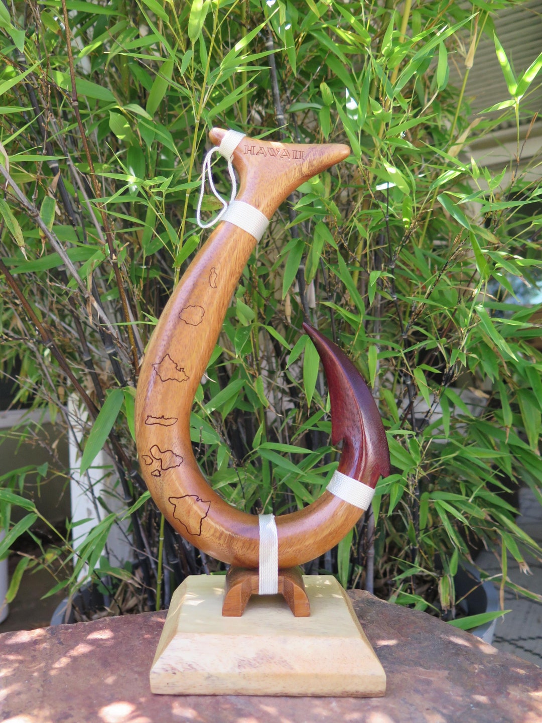 Hawaiian Hand Made Solid Wood Polynesian Tribal Plaque Stand Fish Hook ...