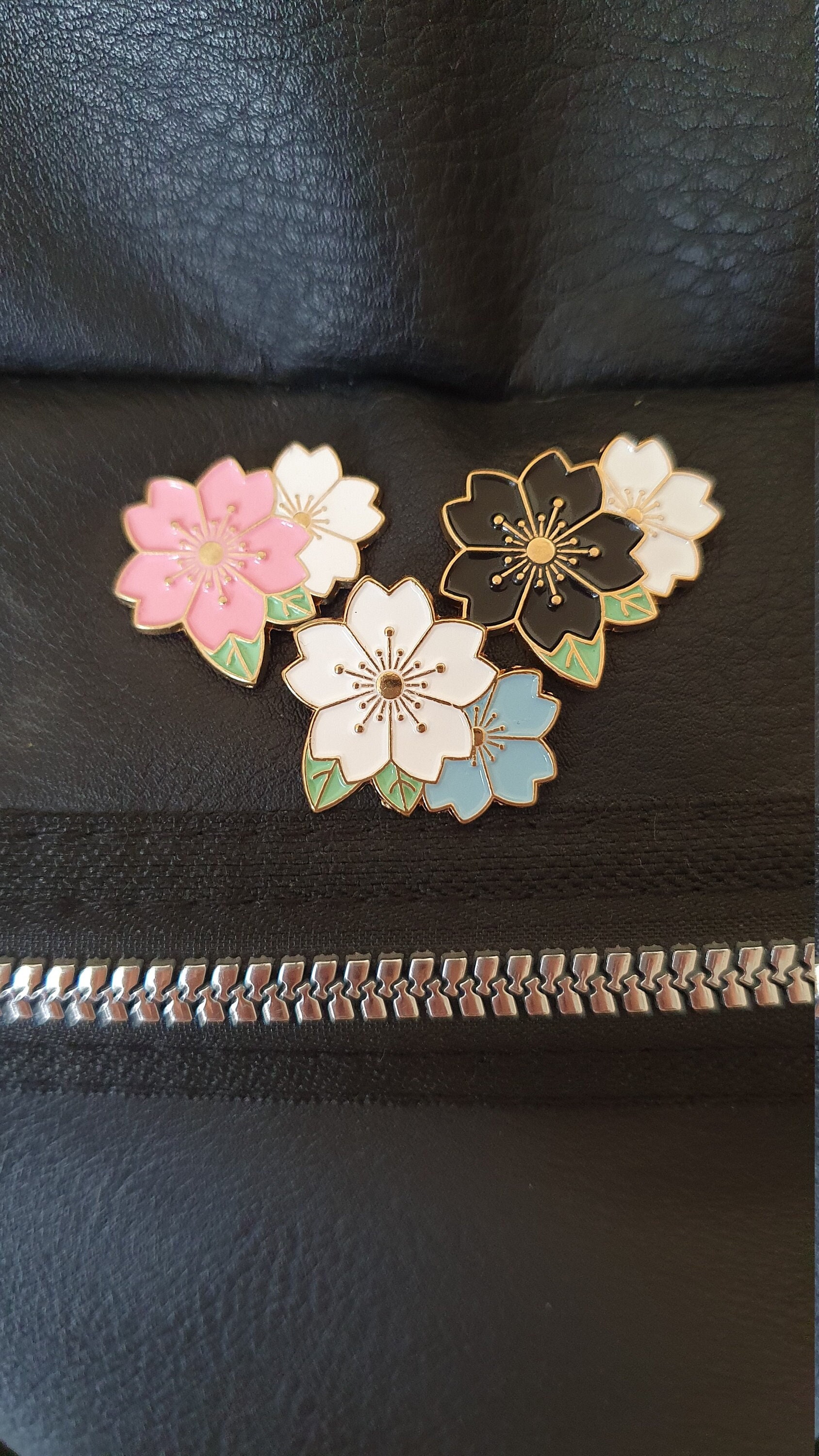 Flower Enamel Pin Badges, Flower, Blossom, Sakura, Kawaii, Pin, Pins ...