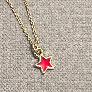 Dainty Red Star Necklace Tiny Star Pendant Necklace Gold - Etsy