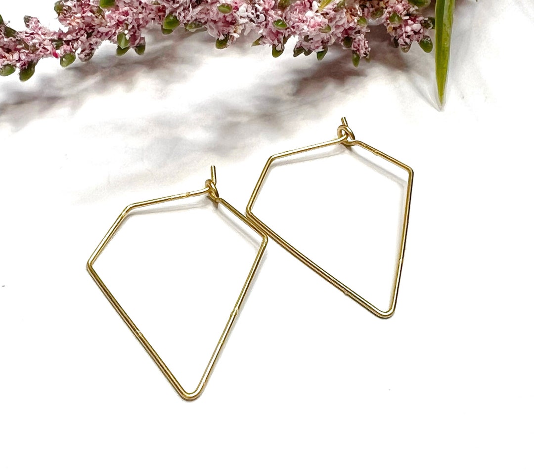 Matte Gold Diamond Shape Earrings, V Shaped Earrings, Modern Thin Brass ...