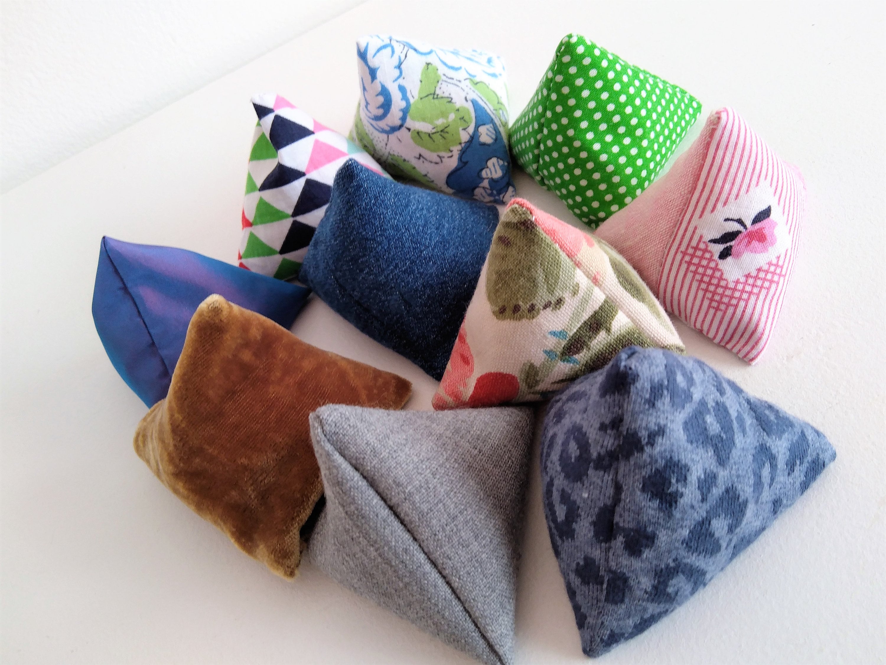 Dressmakers Weights, Neat, Petite and Perfectly Portable, Set of 5 ...