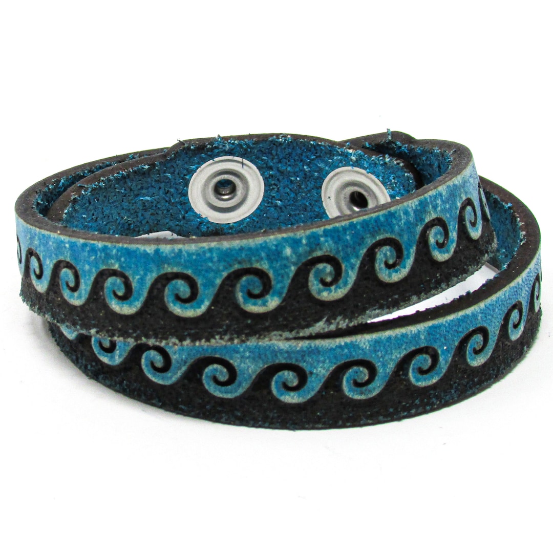 Women's Leather Wrap - Ocean Waves - Etsy