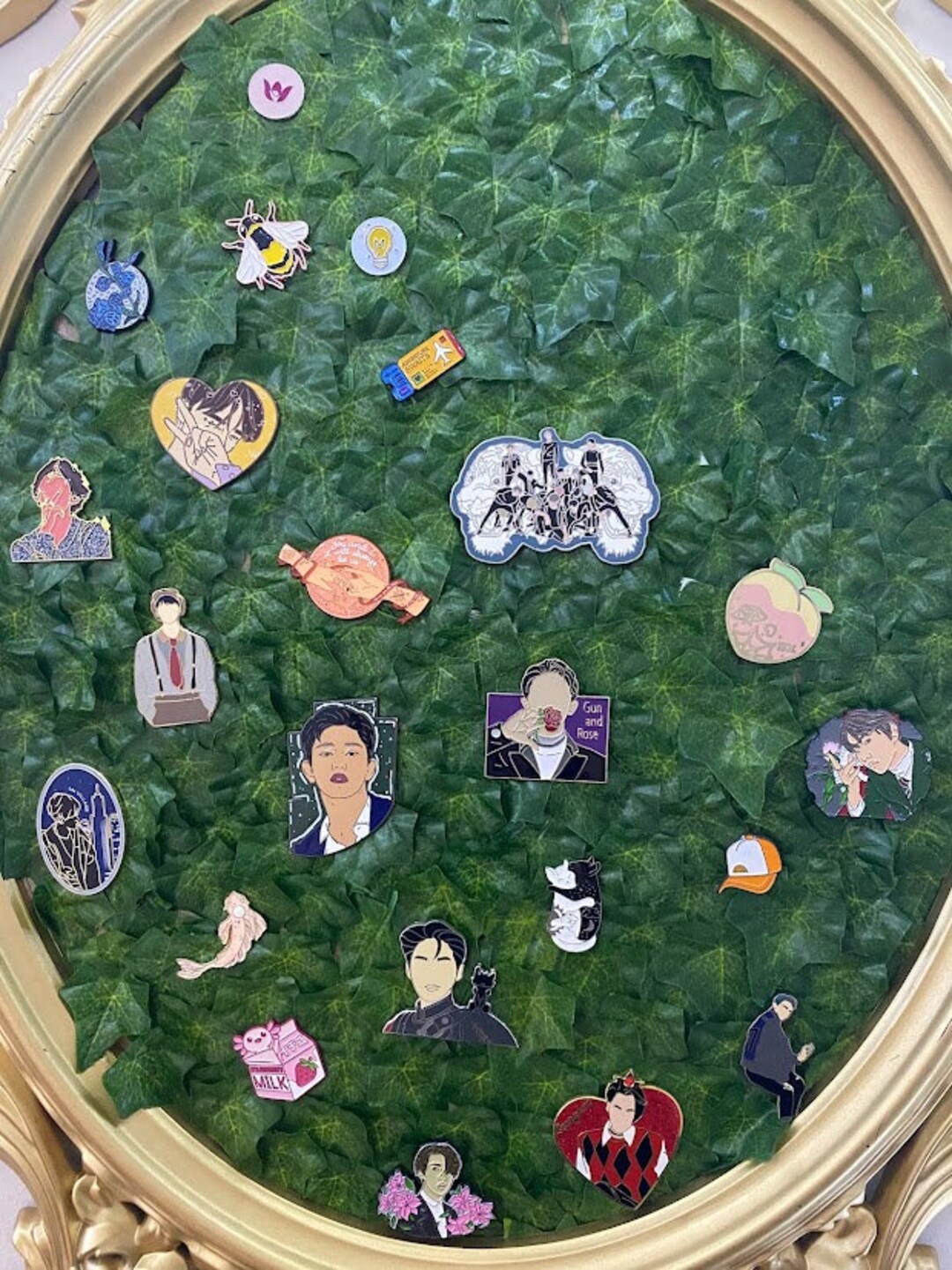 KPOP Enamel Pins - Etsy