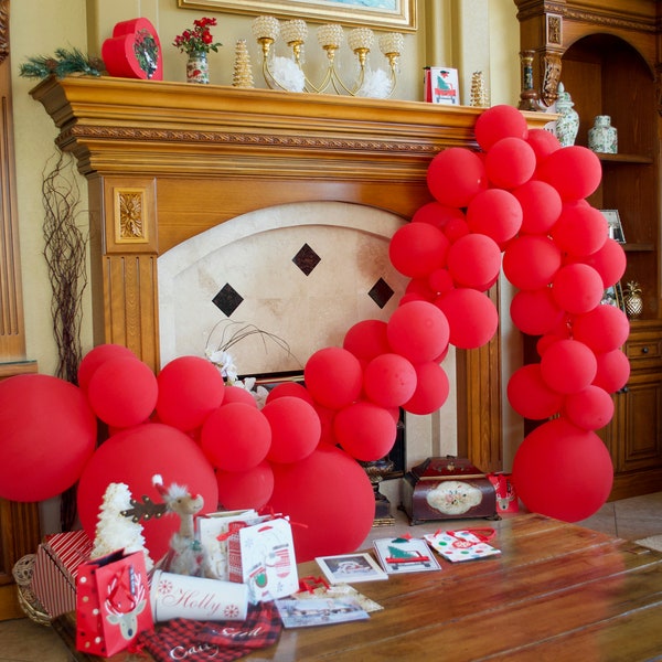 Red Balloon - Etsy