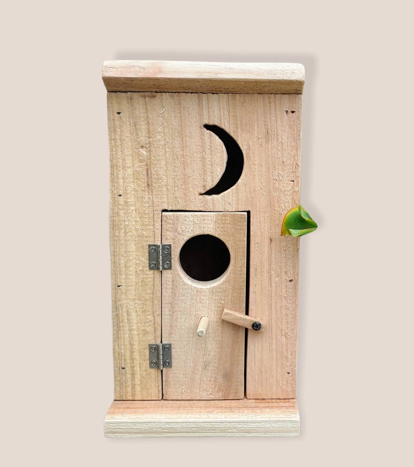 Rustic Cedar Outhouse Birdhouse - Etsy