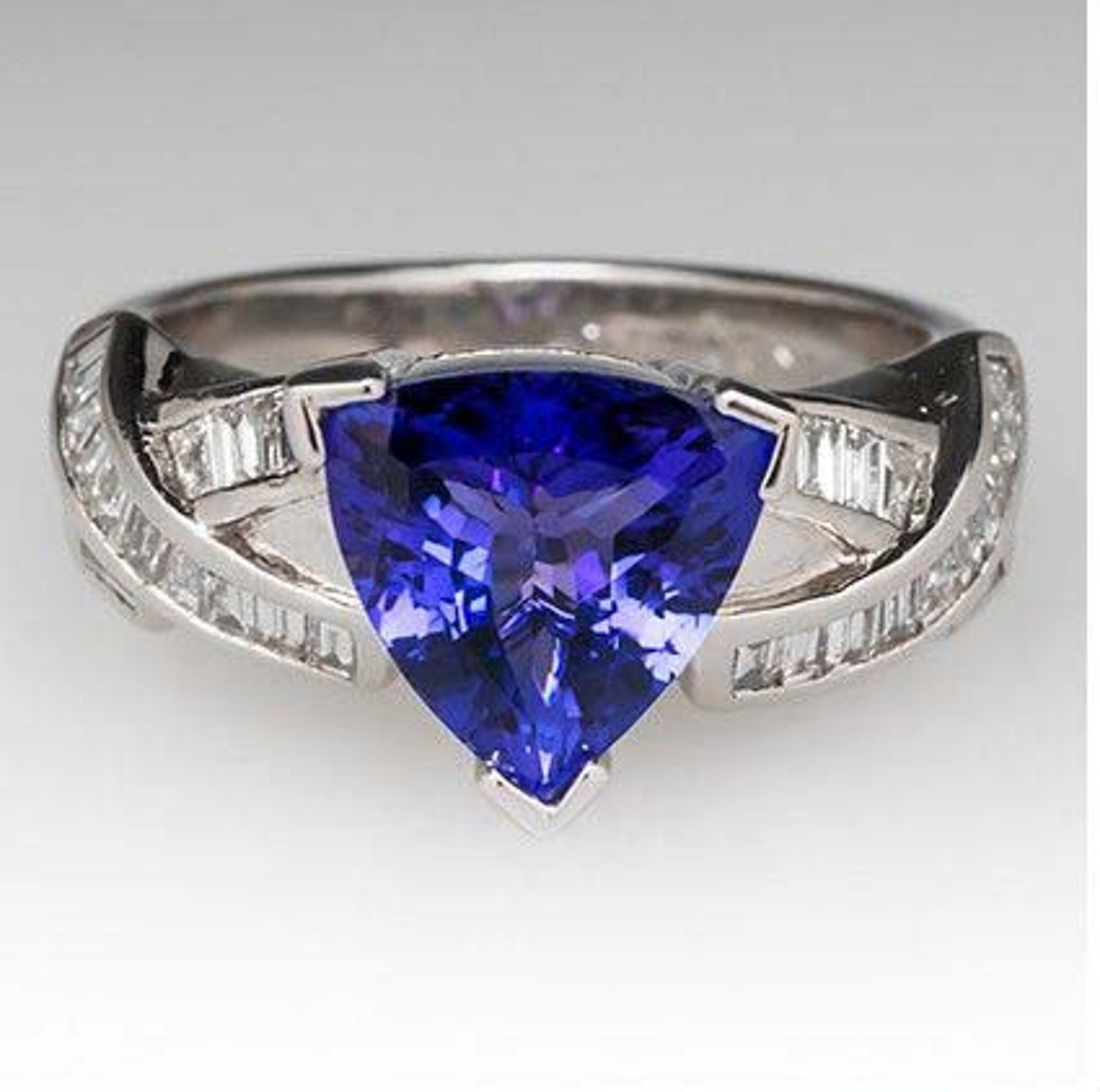 AAA Tanzanite Two Tone Trillion Cut Ring in Sterling Silver | Etsy