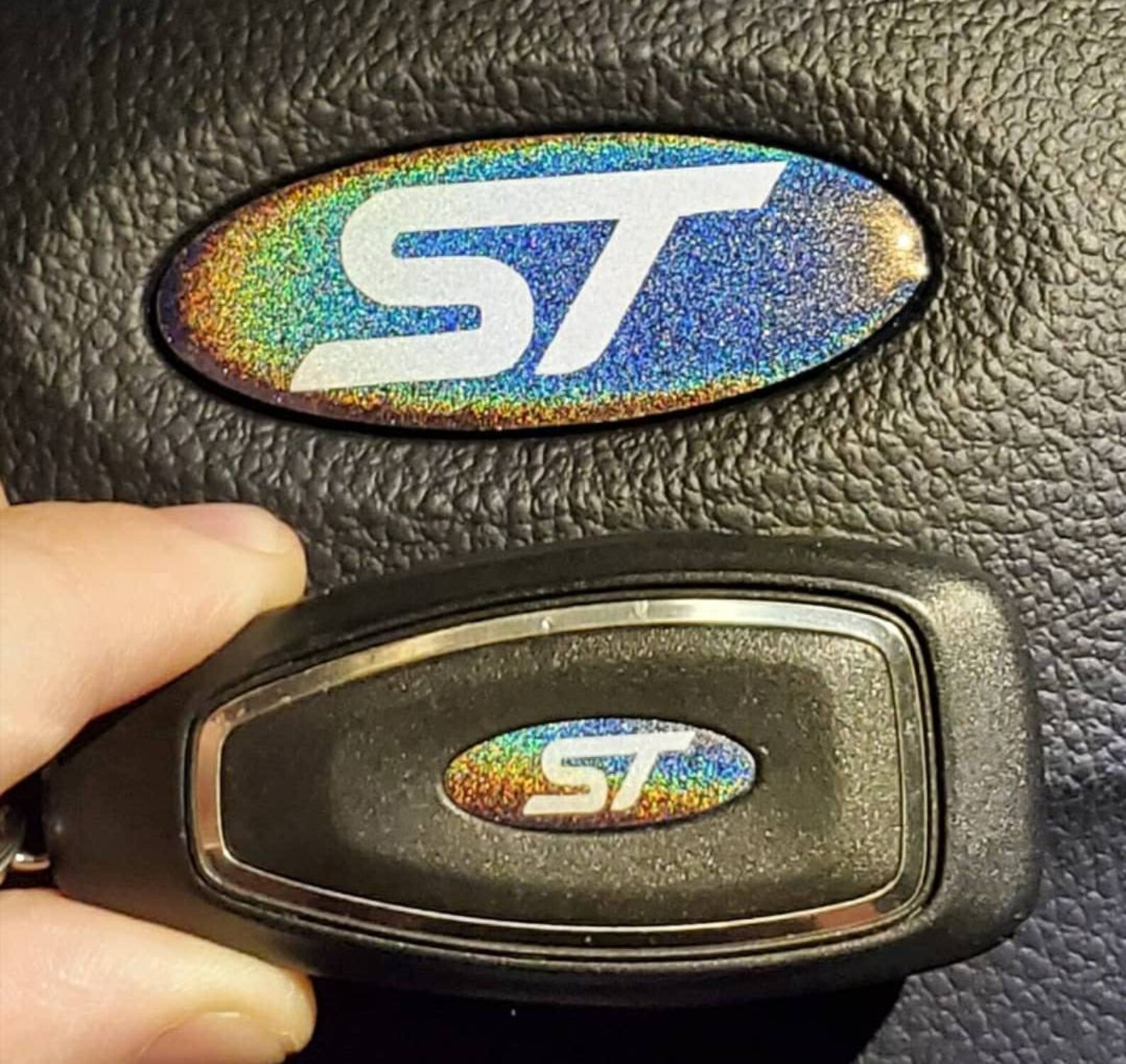 Ford Focus ST/RS & Fiesta ST Emblem Overlays custom Option - Etsy