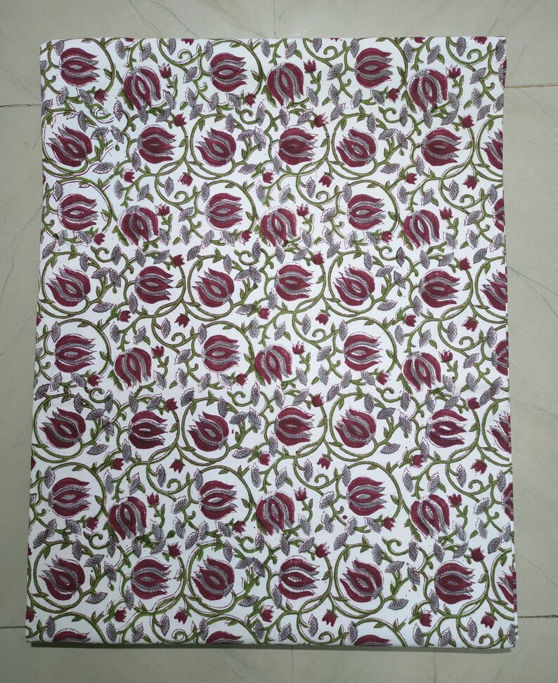 Hand Block-printed Lotus Flowers Design Bed Sheet With Fitting Pillow ...