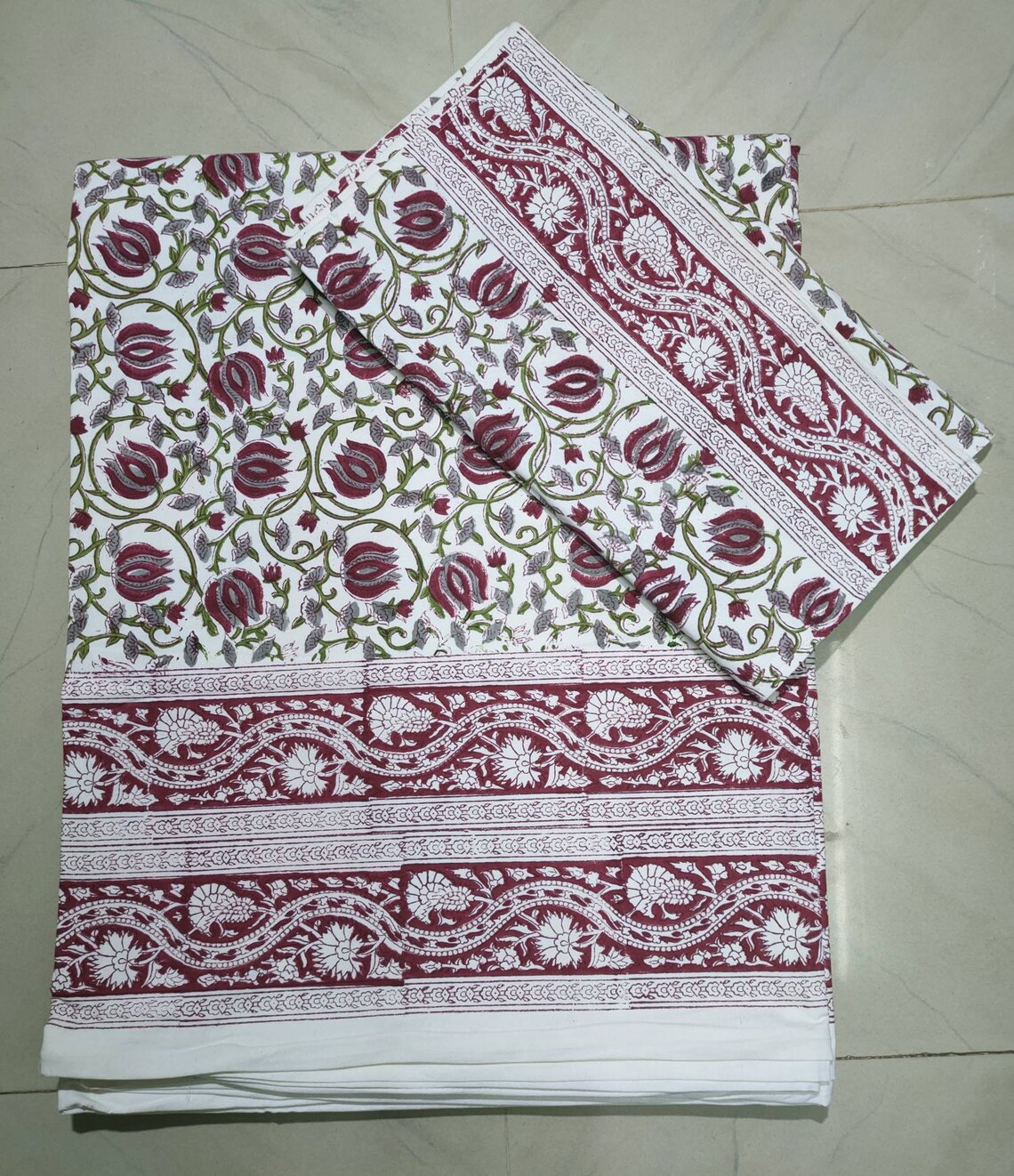 Hand Block-printed Lotus Flowers Design Bed Sheet With Fitting Pillow ...