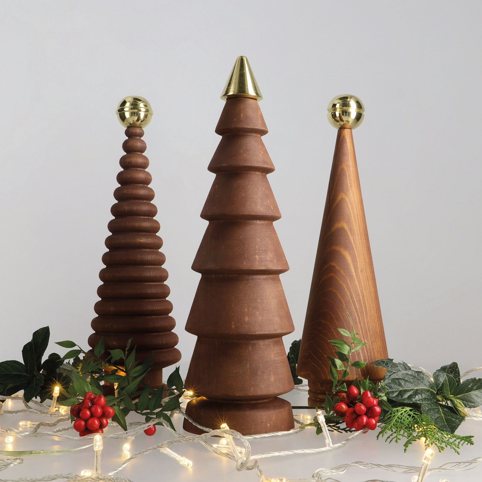 Cedar Wood Christmas Tree Set With Brass, Cedar Enchantment: Elevate ...
