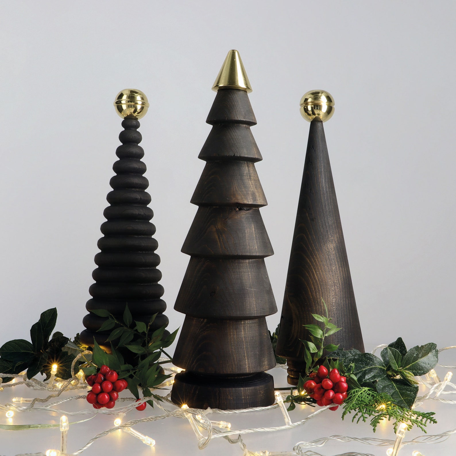 Cedar Wood Christmas Tree Set With Brass, Cedar Enchantment: Elevate ...