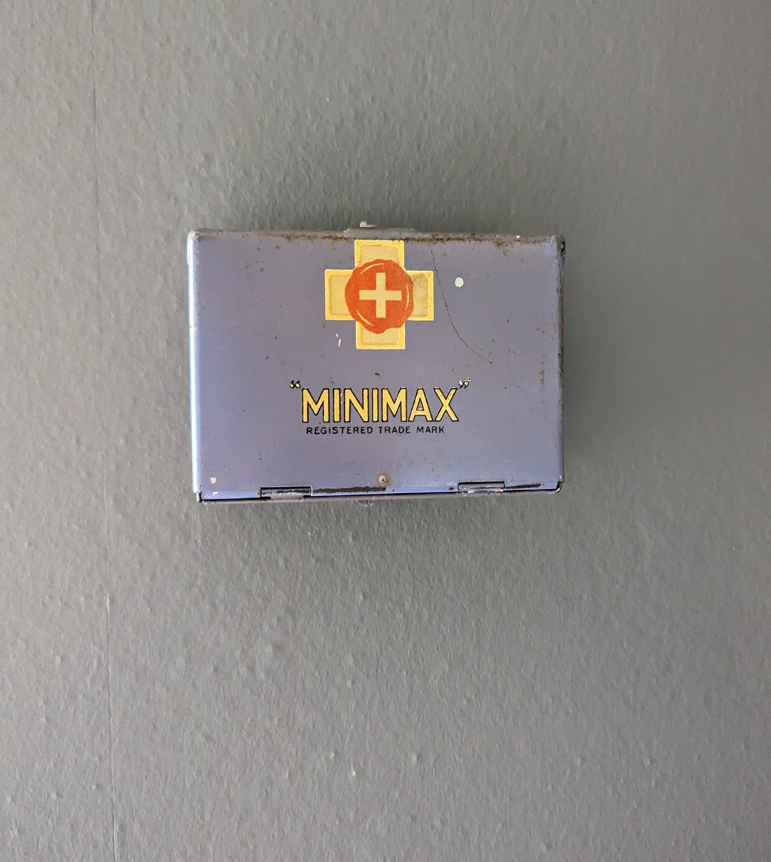 Small Vintage Minimax First Aid Cabinet Display Box - Etsy UK