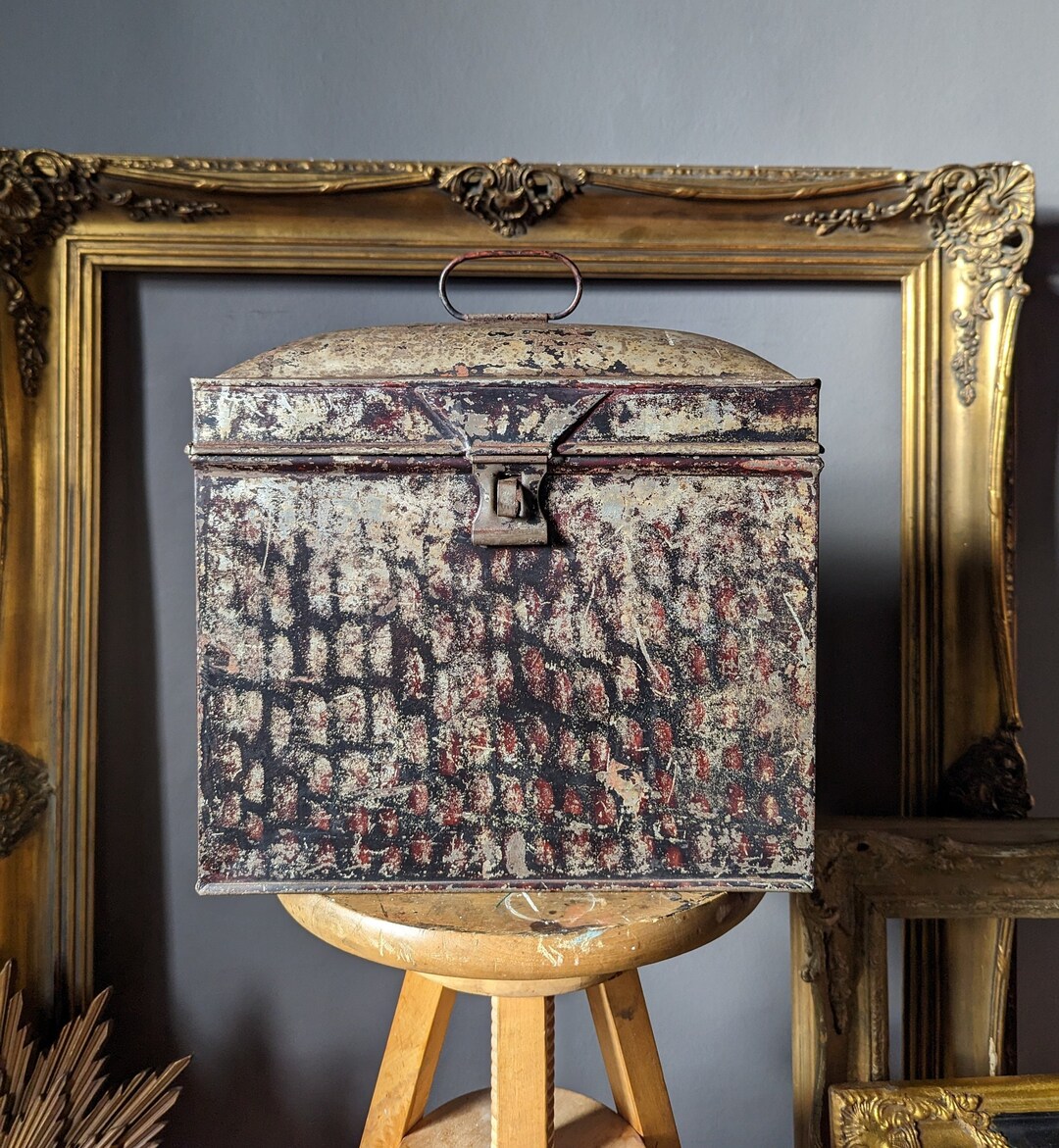 Fabulous Domed Vintage/ Antique Deed/ Document Box Decorative Storage ...