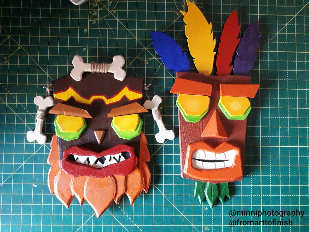 Crash Bandicoot Aku Aku / Uka Uka Mask decorative - Etsy Australia