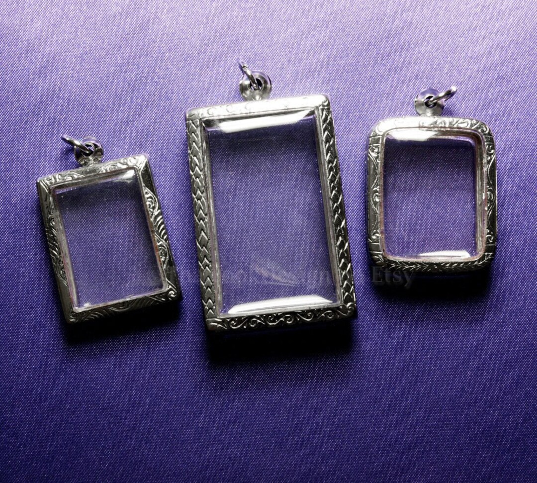 Shadow Box Pendants, Bead Box, Engraved Case, Botanical Pendants, Resin ...